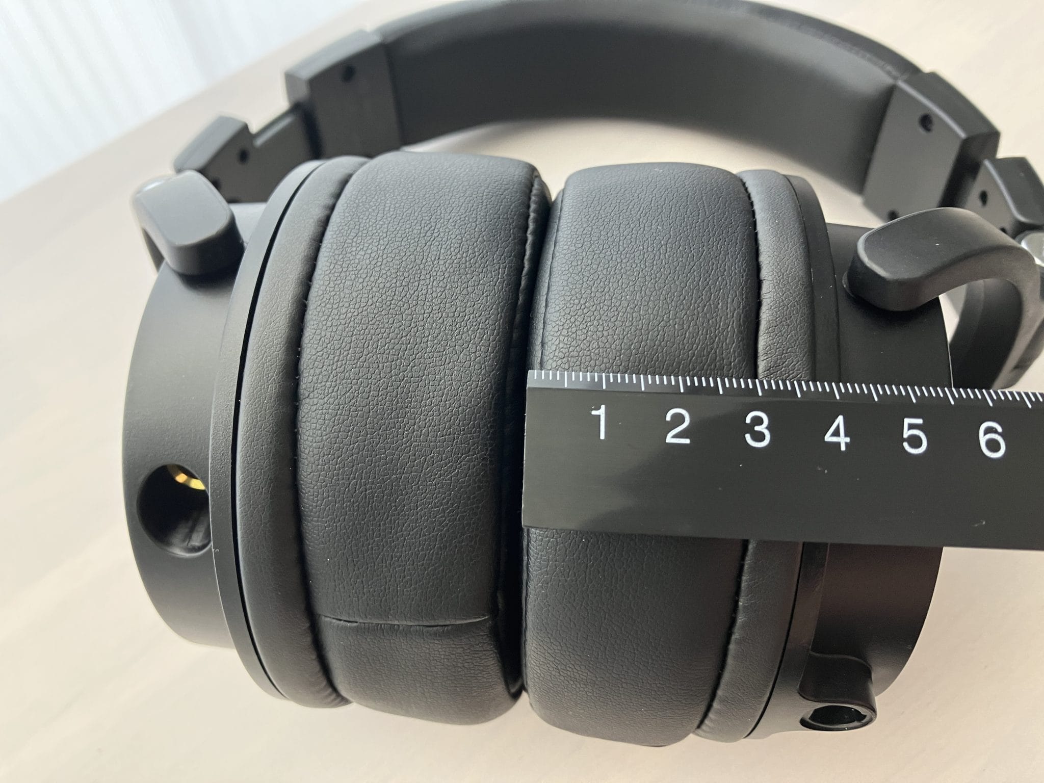 【実機レビュー】OneOdio Monitor60徹底解説！プロ仕様のモニターヘッドホン | DTMいんふぉ